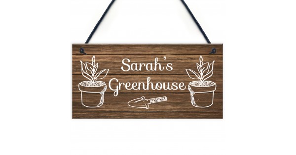 Novelty Greenhouse Sign Rustic Garden Summerhouse Sign Friend